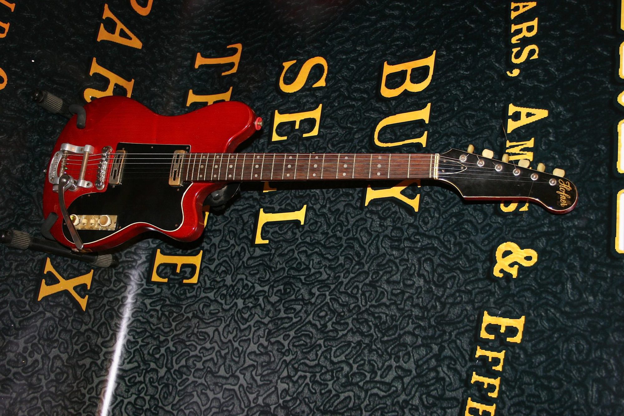 Hofner V2 1960's - Amp Guitars, Macclesfield