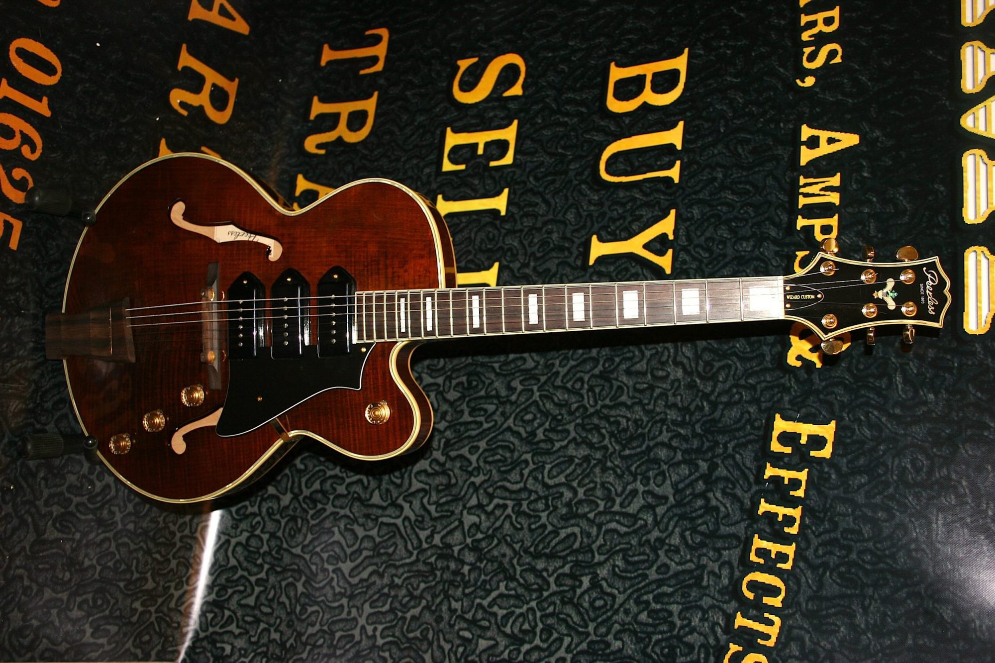 Peerless Wizard Custom mahogany - Amp Guitars, Macclesfield