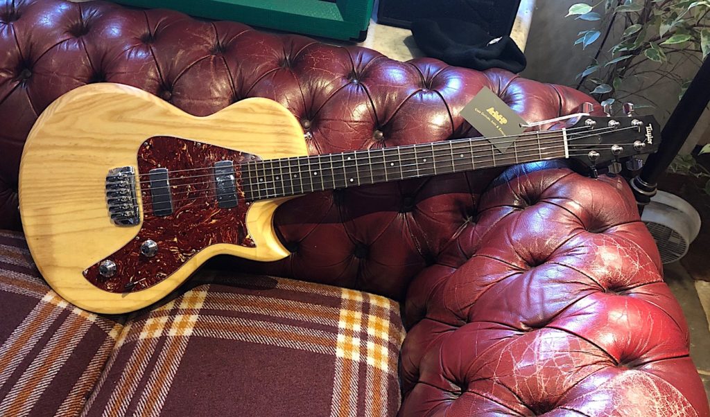 Taylor SB-1 Solid body**SOLD - Amp Guitars, Macclesfield